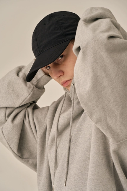 OVERSIZED MINI LOGO HOOD - GRAY | ファッション通販サイト NUGU