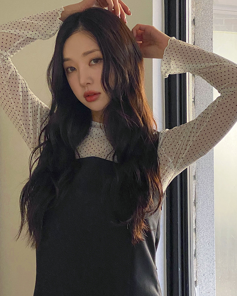 See-through dot layered T-shirt | ファッション通販サイト NUGU