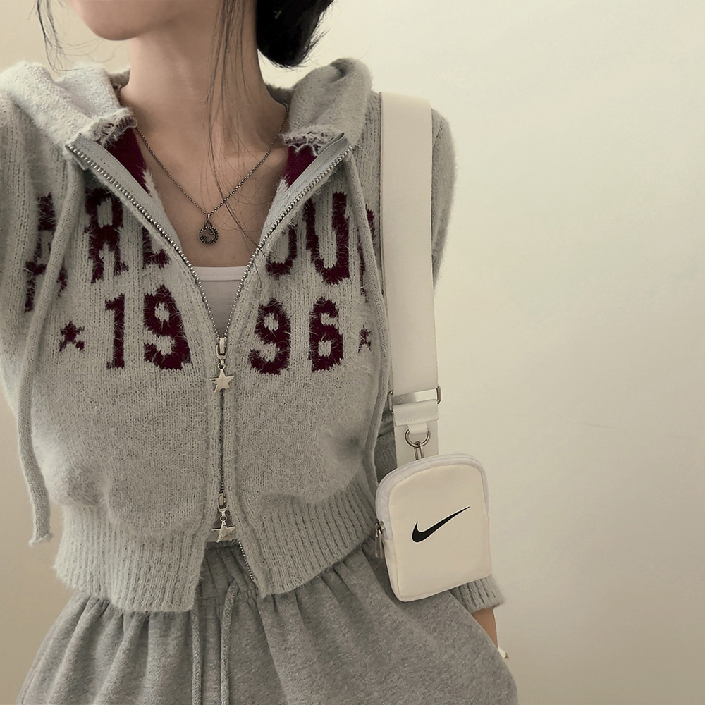 Y2Kアンゴラ2WAYクロップドパーカーフード付き | ファッション通販サイト NUGU