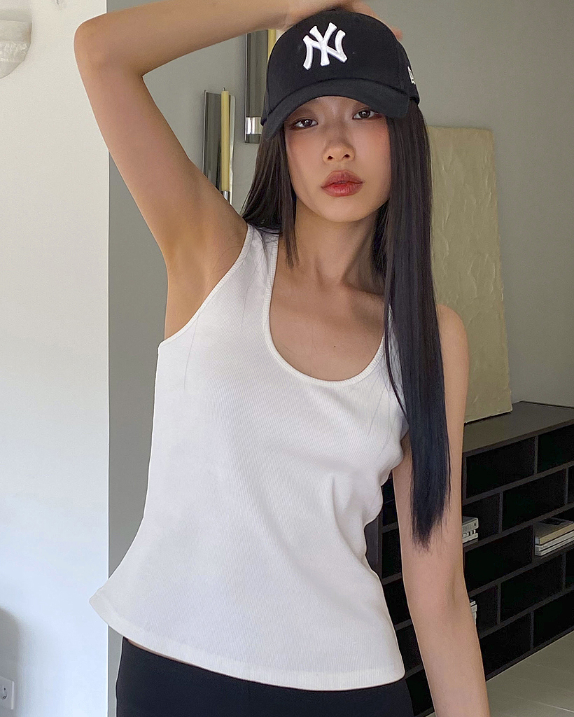 Honey u-nek sleeveless | ファッション通販サイト NUGU