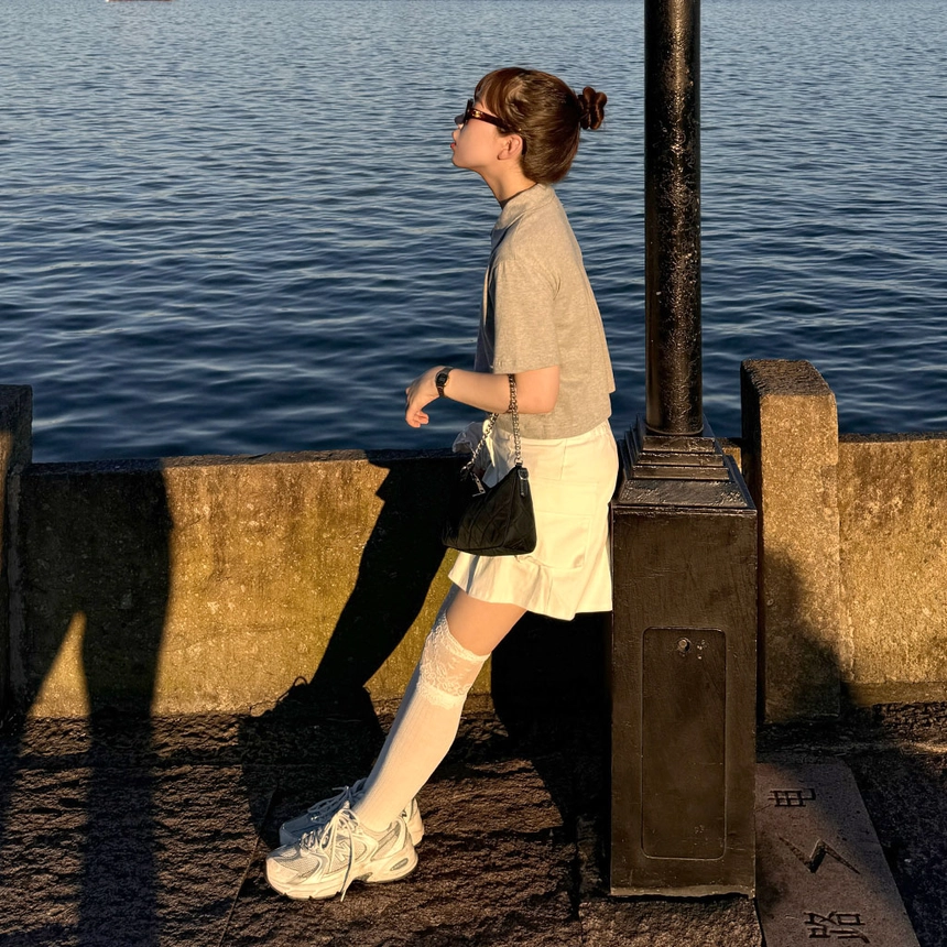 ツーボタンカラーTシャツ | ファッション通販サイト NUGU