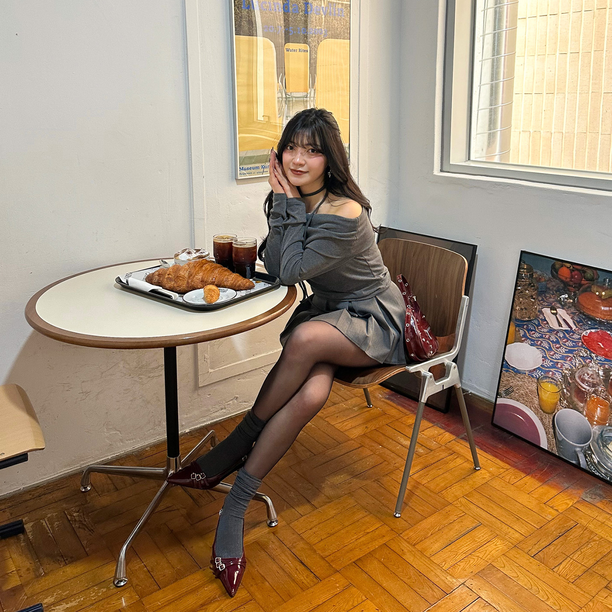 オフショルダータイアクセTシャツ | ファッション通販サイト NUGU