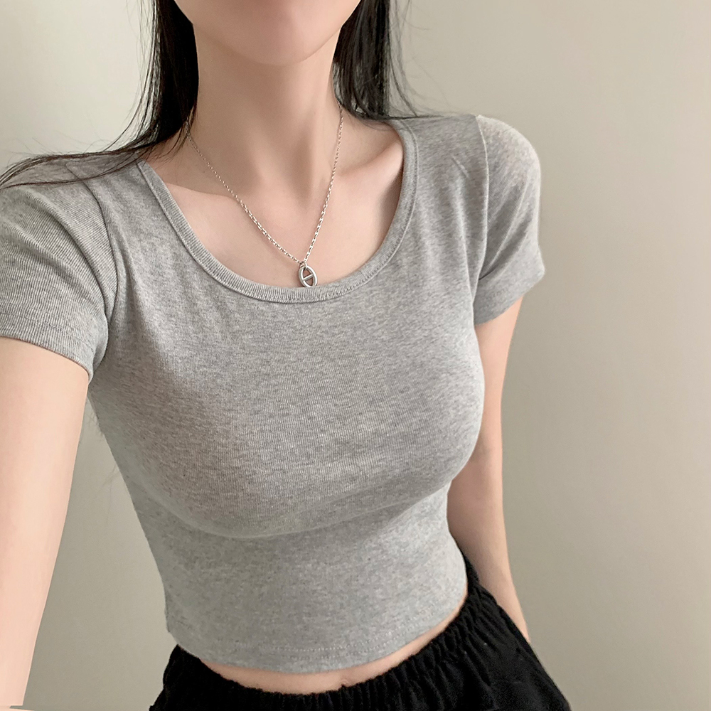 クロップドラウンドネック半袖Tシャツ | ファッション通販サイト NUGU