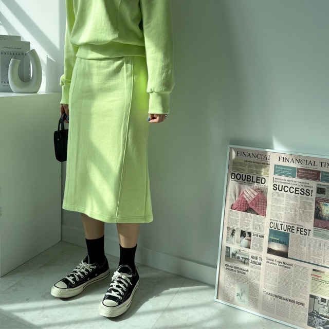 (4col/セット可能)ライム 3段パイルタック入り バンディング ミディ スカート | NUGU