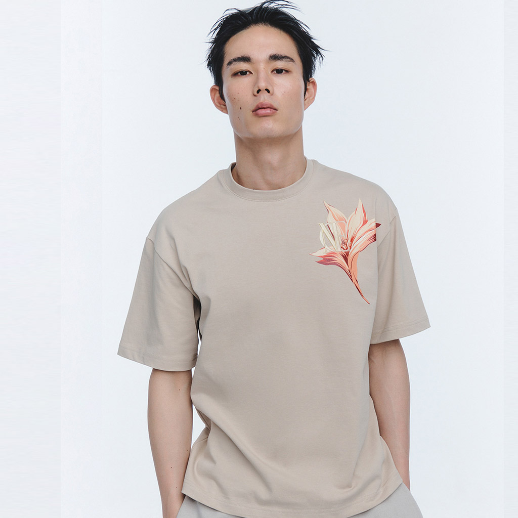 FLOWER EMBROIDERED LOGO T-SHIRT | ファッション通販サイト NUGU