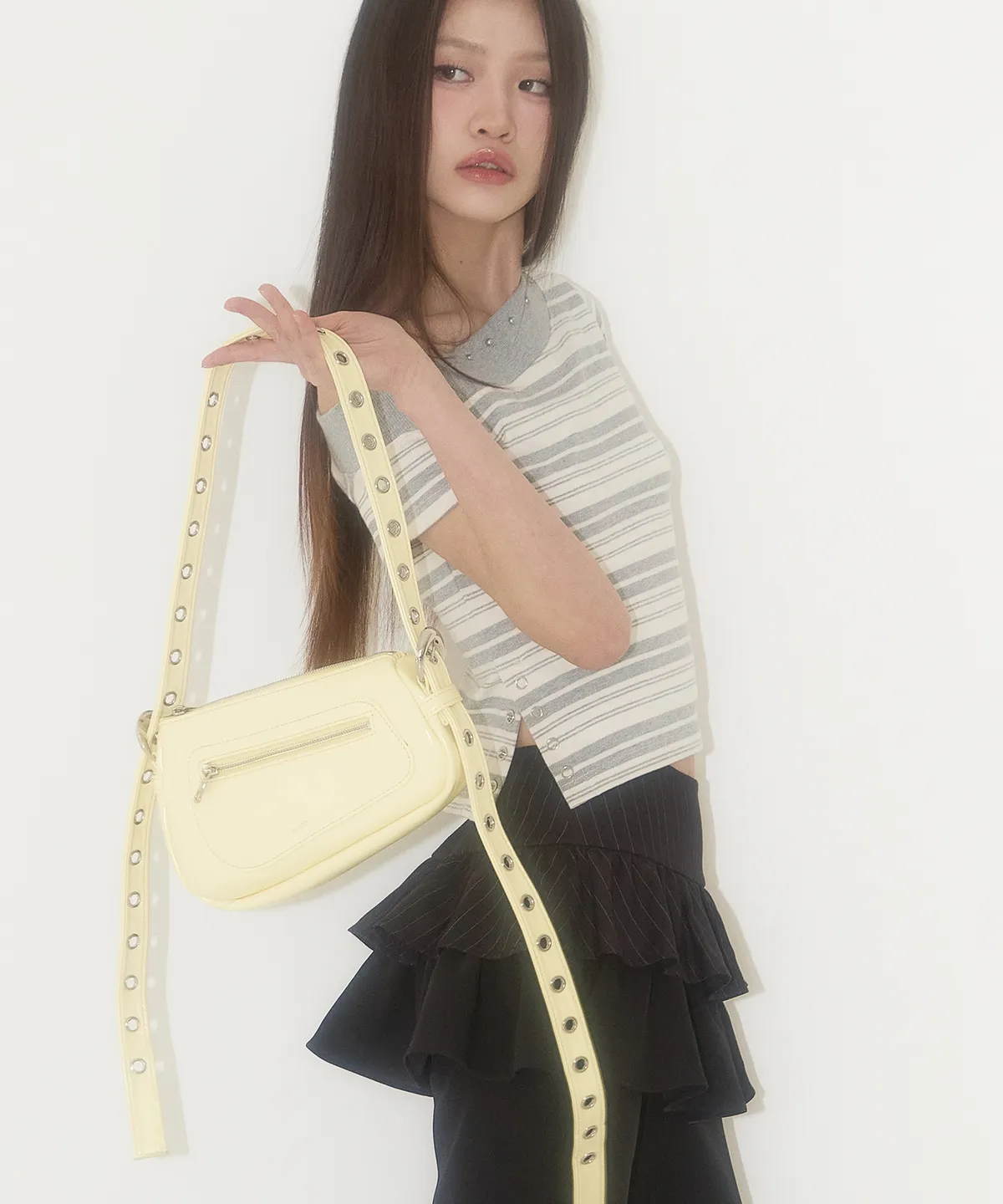 ATYPICAL POCKET BAG BUTTER | ファッション通販サイト NUGU