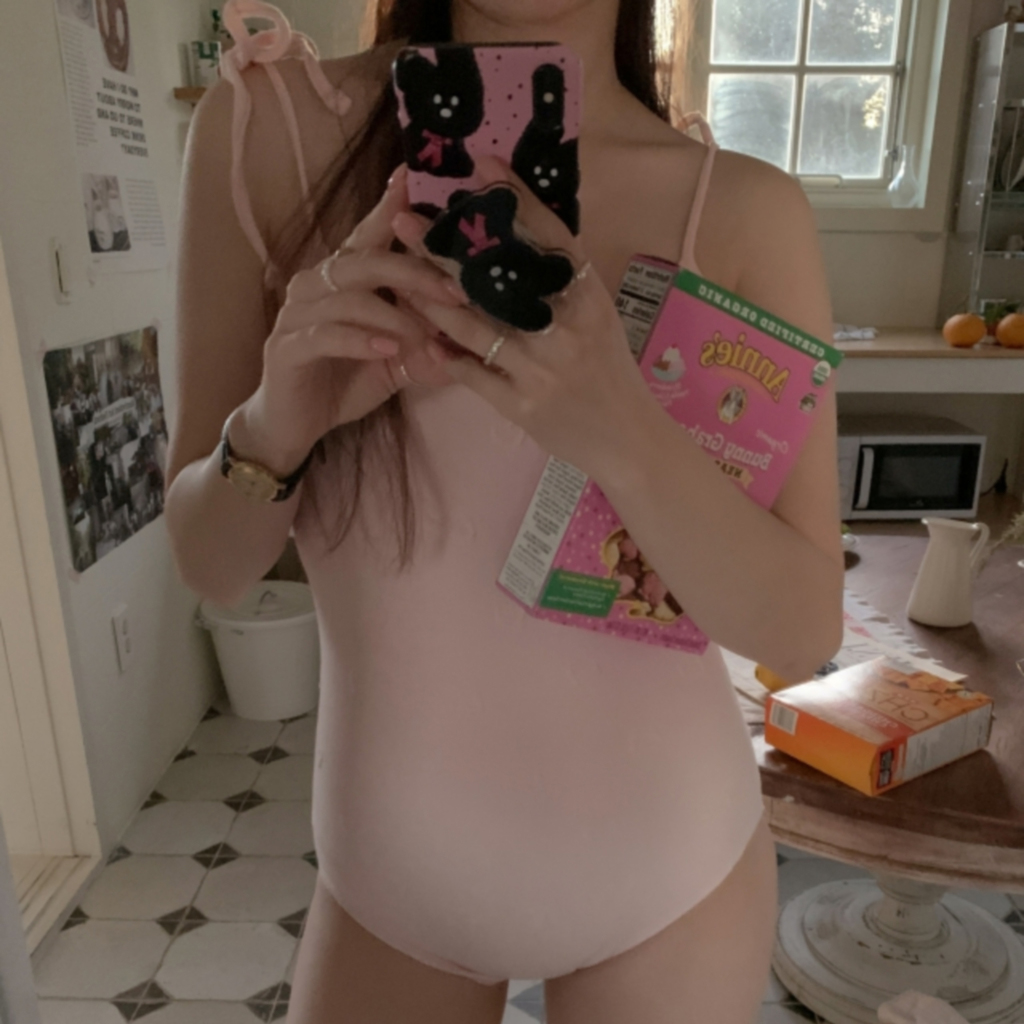 ピンク肩紐モノキニ水着ビキニ(2c) | ファッション通販サイト NUGU