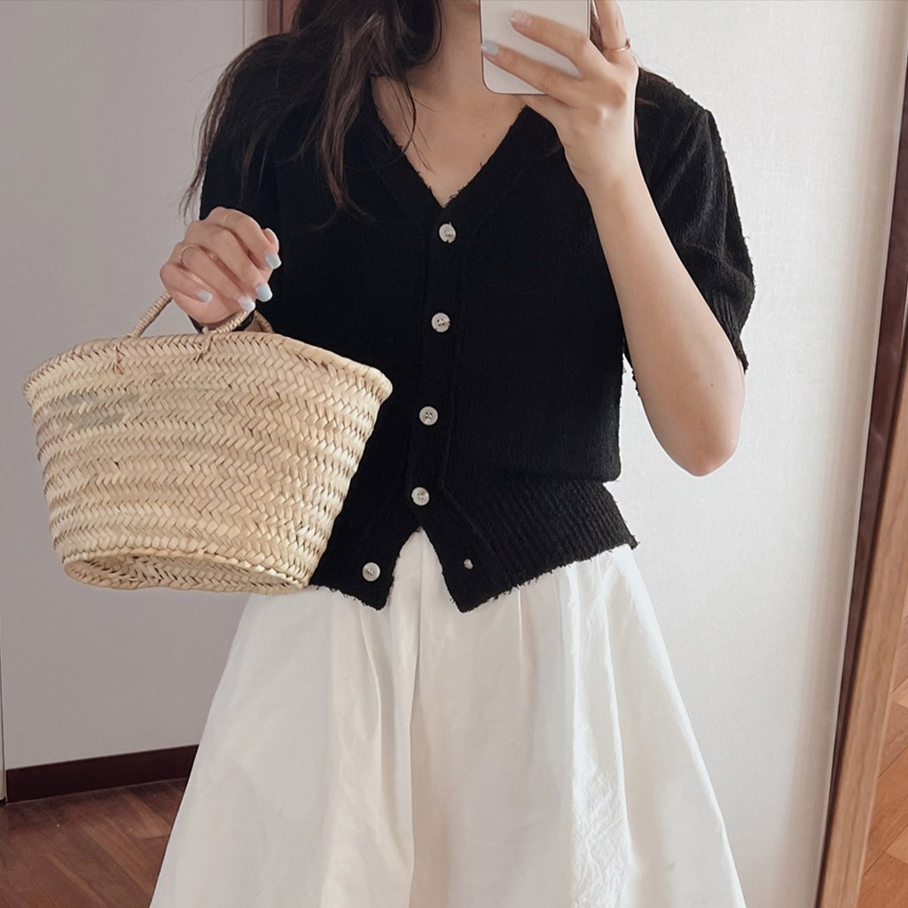 tailed v neck puff short sleelevd cardigan 4color | NUGU