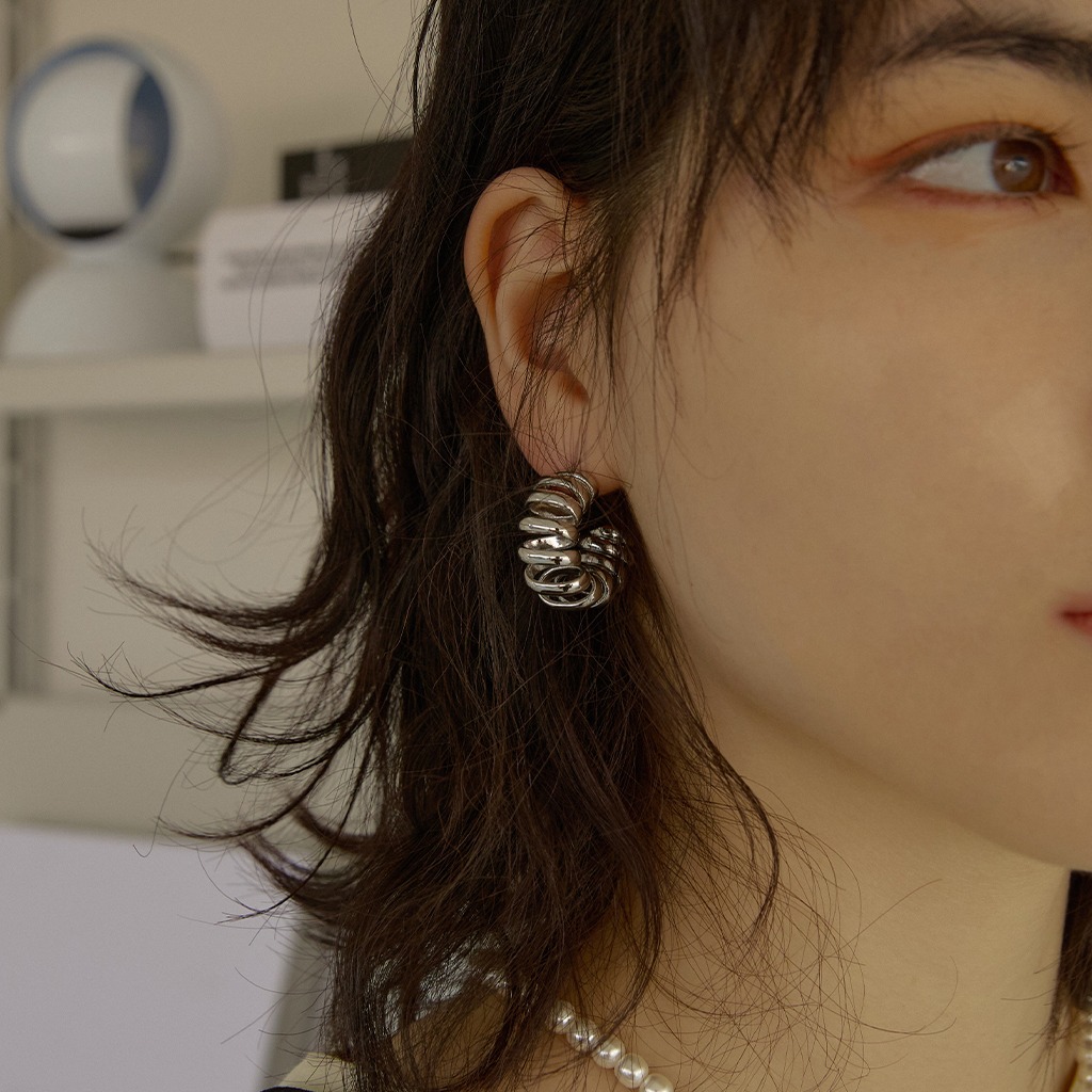 point spring earrings | ファッション通販サイト NUGU