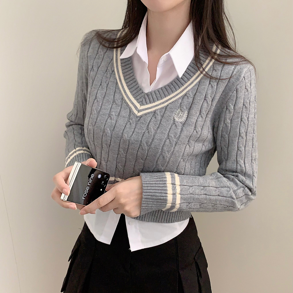 ステッチVネックバイカラークロップドニット(4color) | ファッション通販サイト NUGU