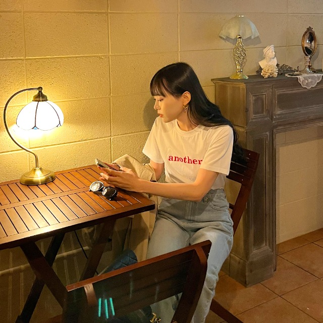 anotherレタリング半袖Tシャツ|ファッション通販サイトNUGU