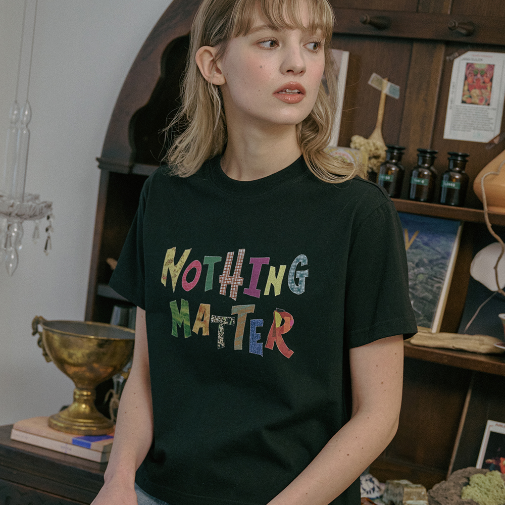 NOTHING MATTER CROP TEE(Black) | ファッション通販サイト NUGU
