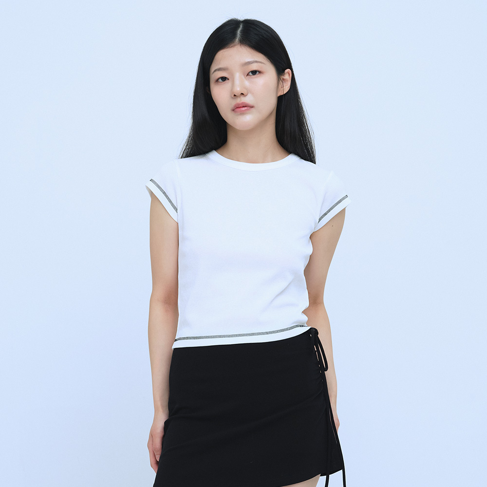 C STITCH DETAIL HALF-SLEEVE T-SHIRT_WHITE | ファッション通販サイト NUGU