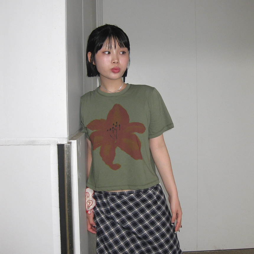 フラワーTシャツ | ファッション通販サイト NUGU
