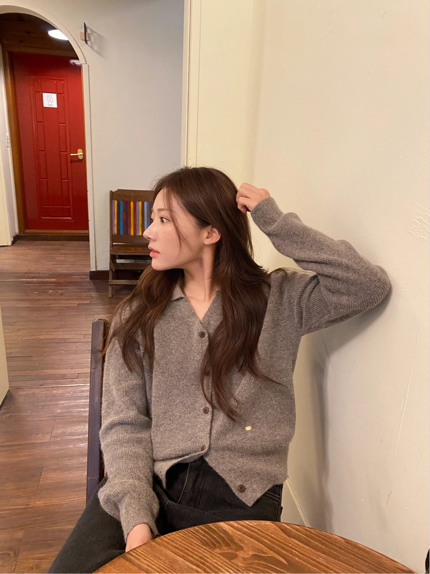 [Influencer pick] Tania fox Collar Pendant Cardigan | ファッション通販サイト NUGU