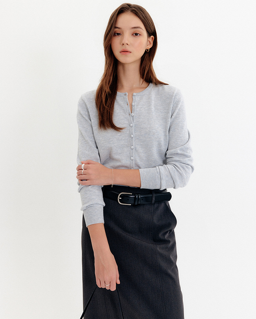[Influencer pick] SARAH BUTTON KNIT CARDIGAN_GREY | ファッション通販サイト NUGU