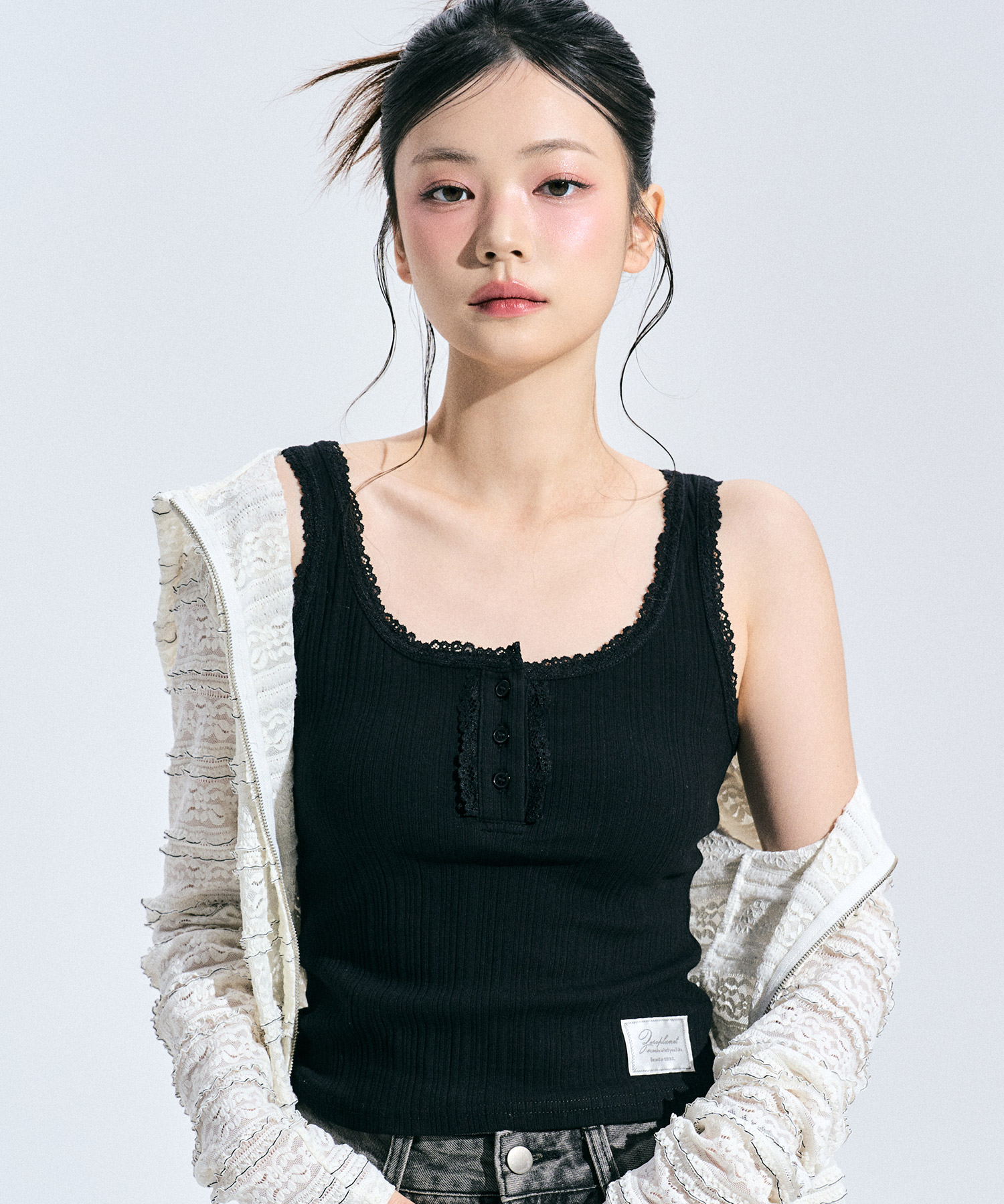 Kelsey Button Sleeveless [Black] | ファッション通販サイト NUGU