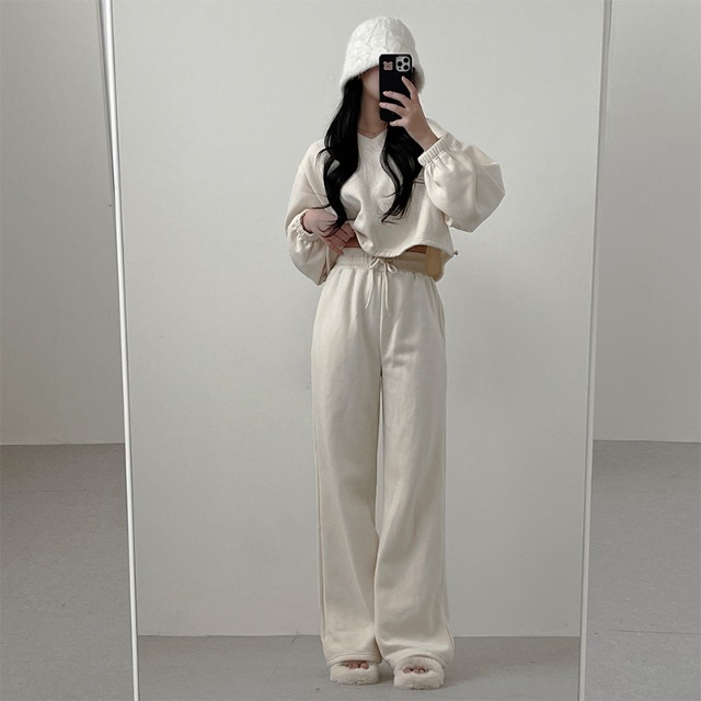 Vネックスウエット＋バンディングパンツセット - 3color | ファッション通販サイト NUGU