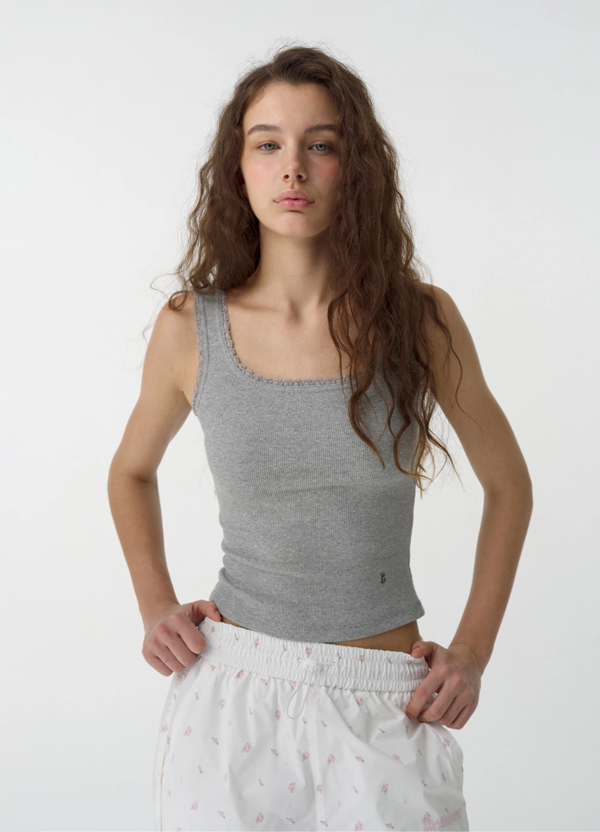 [Influencer pick] Dahlia Lace Ribbed Tank Top (2Pack set) | ファッション通販サイト NUGU