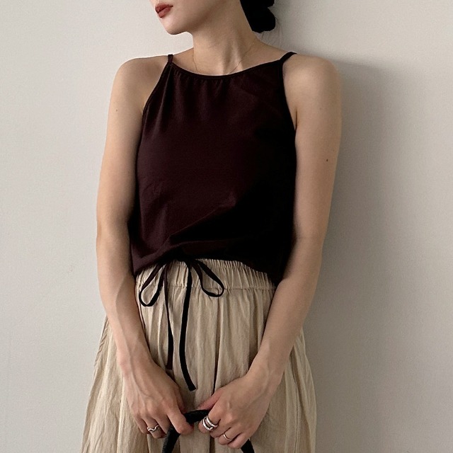 ストリングノースリーブT | NUGU