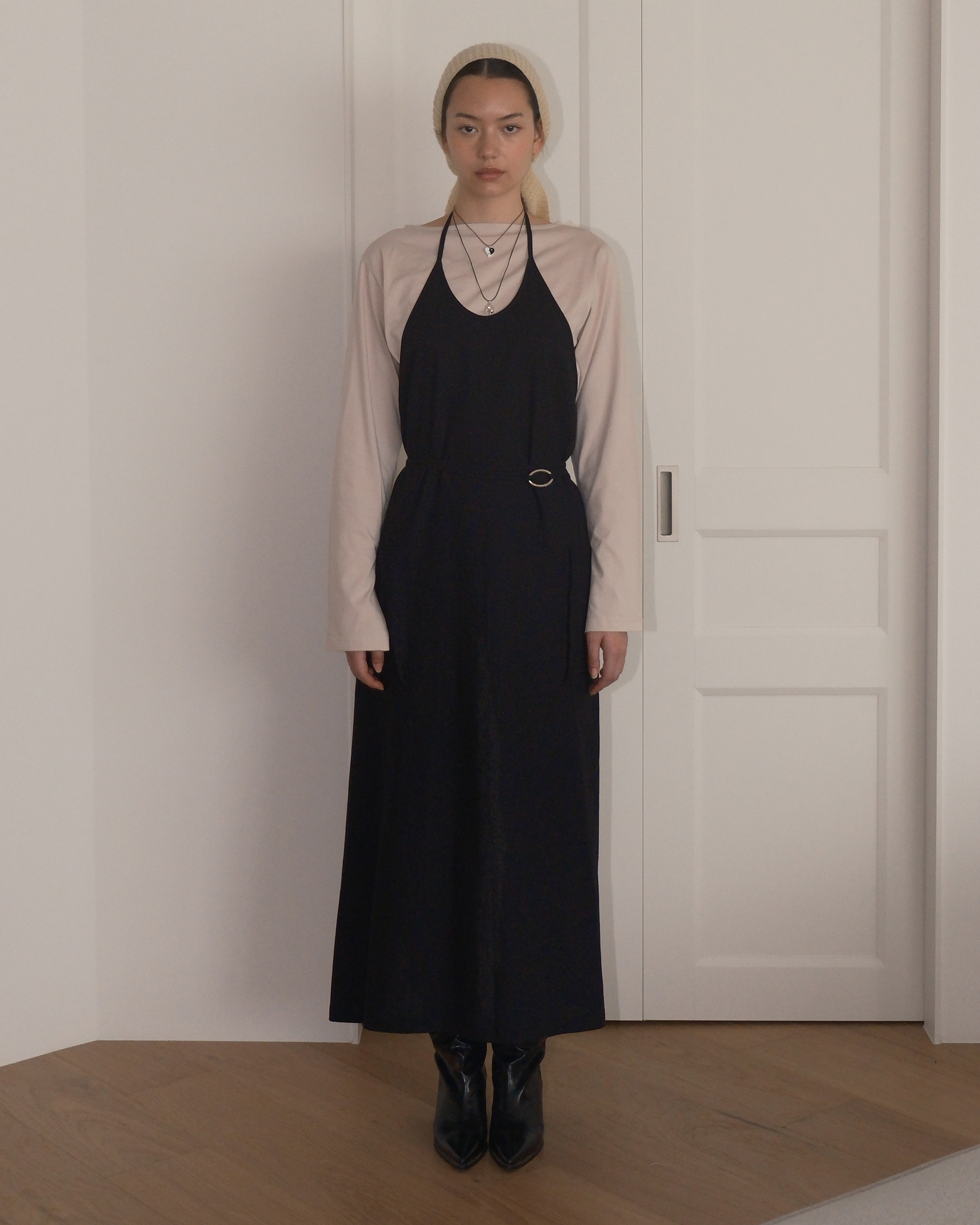 LINEN MAXI APRON (BLACK) | ファッション通販サイト NUGU
