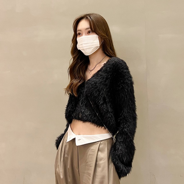 ファーカラフルクロップドニット | ファッション通販サイト NUGU