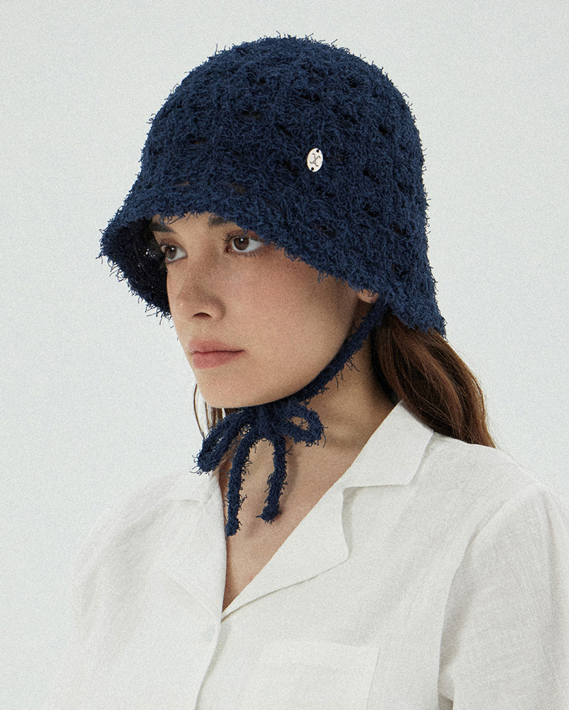 VA Curved Oval Metal Knit Punching Bucket Hat Navy | ファッション通販サイト NUGU