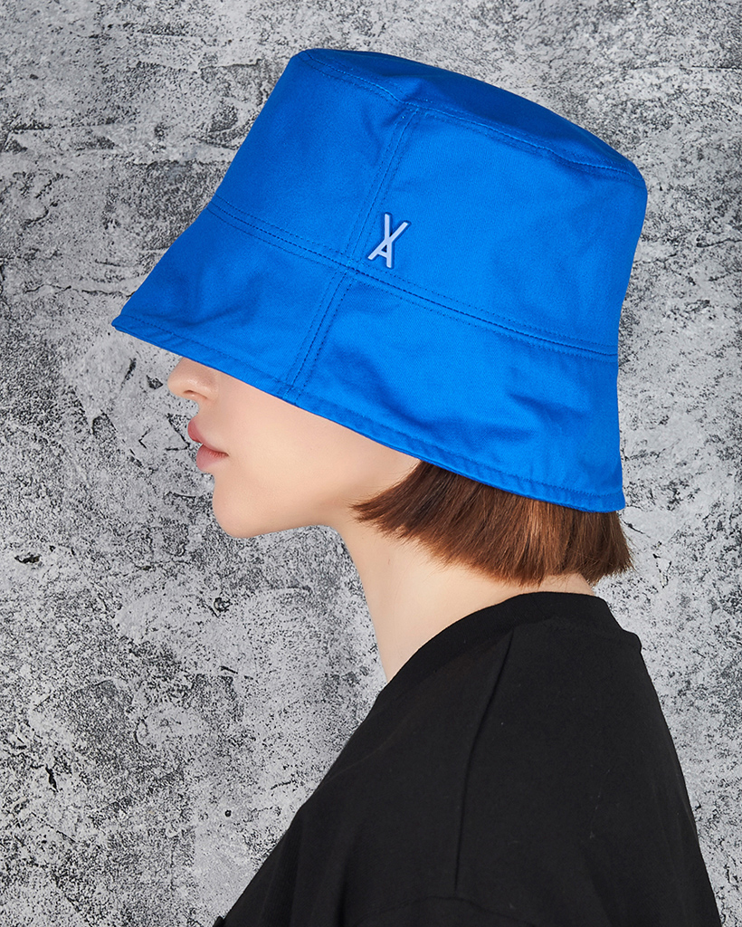 [VARZAR] Stud Drop Over Fit Bucket Hat Blue | ファッション通販サイト NUGU