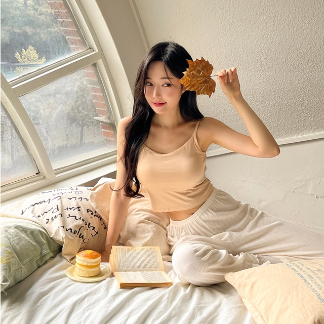 オリジナル +2cm ブラフリーエアキャミソール | ファッション通販サイト NUGU