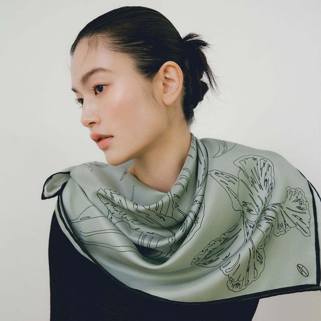 Fleur Square Silk Scarf 90 - Green | ファッション通販サイト NUGU