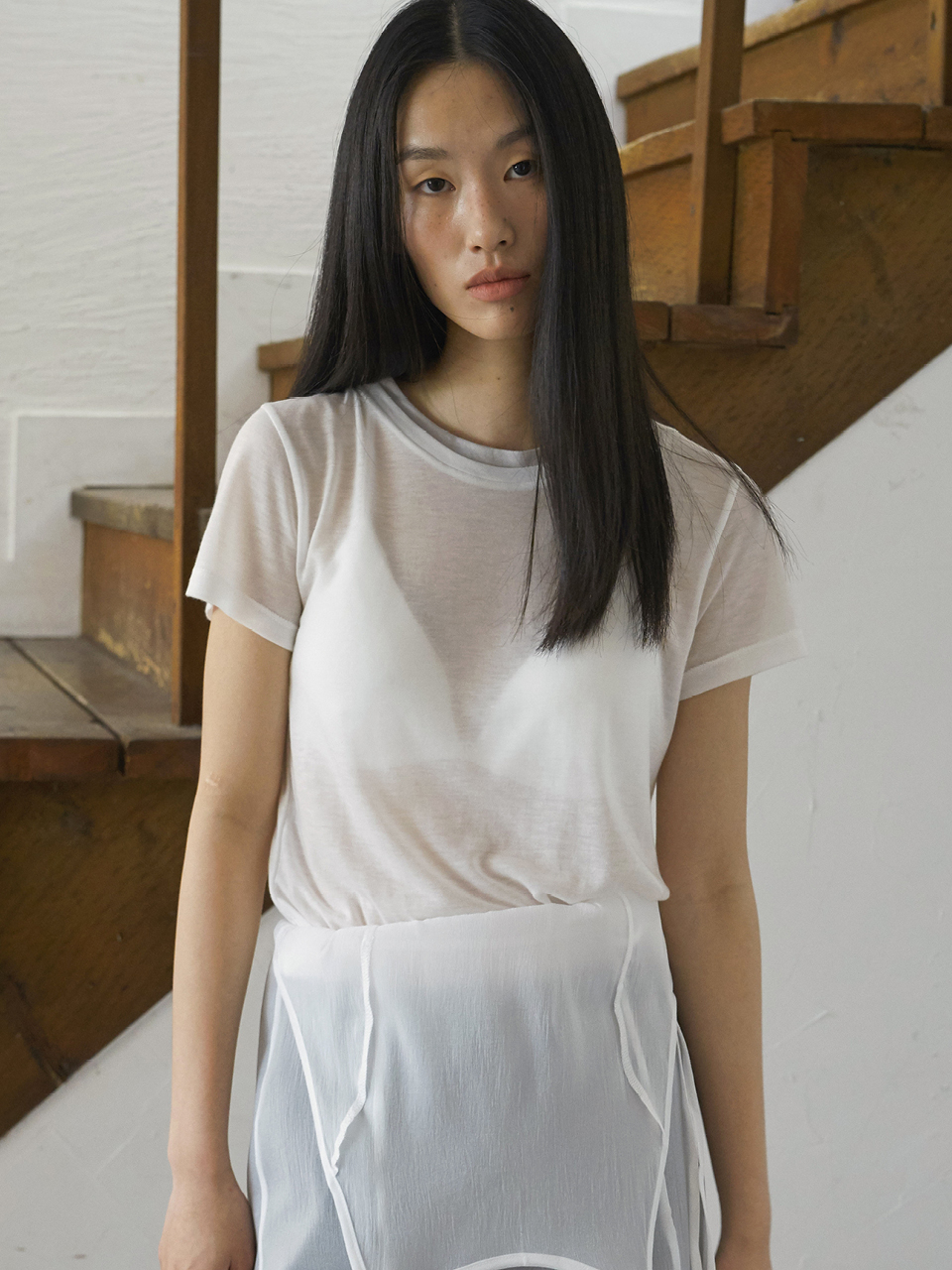 Layered Neck T-Shirt Ivory | ファッション通販サイト NUGU