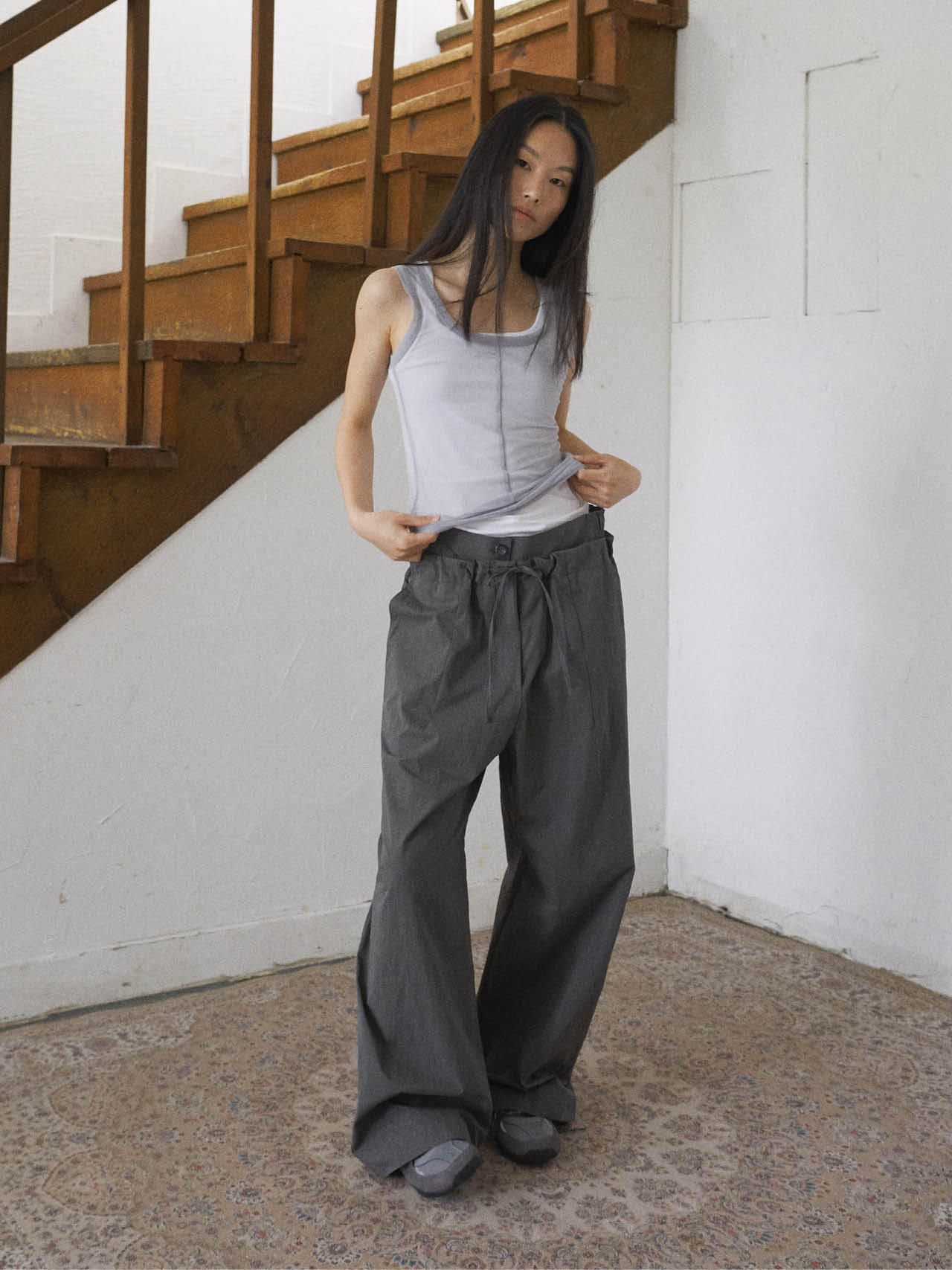 Double Belt Oversized Pant Charcoal | ファッション通販サイト NUGU