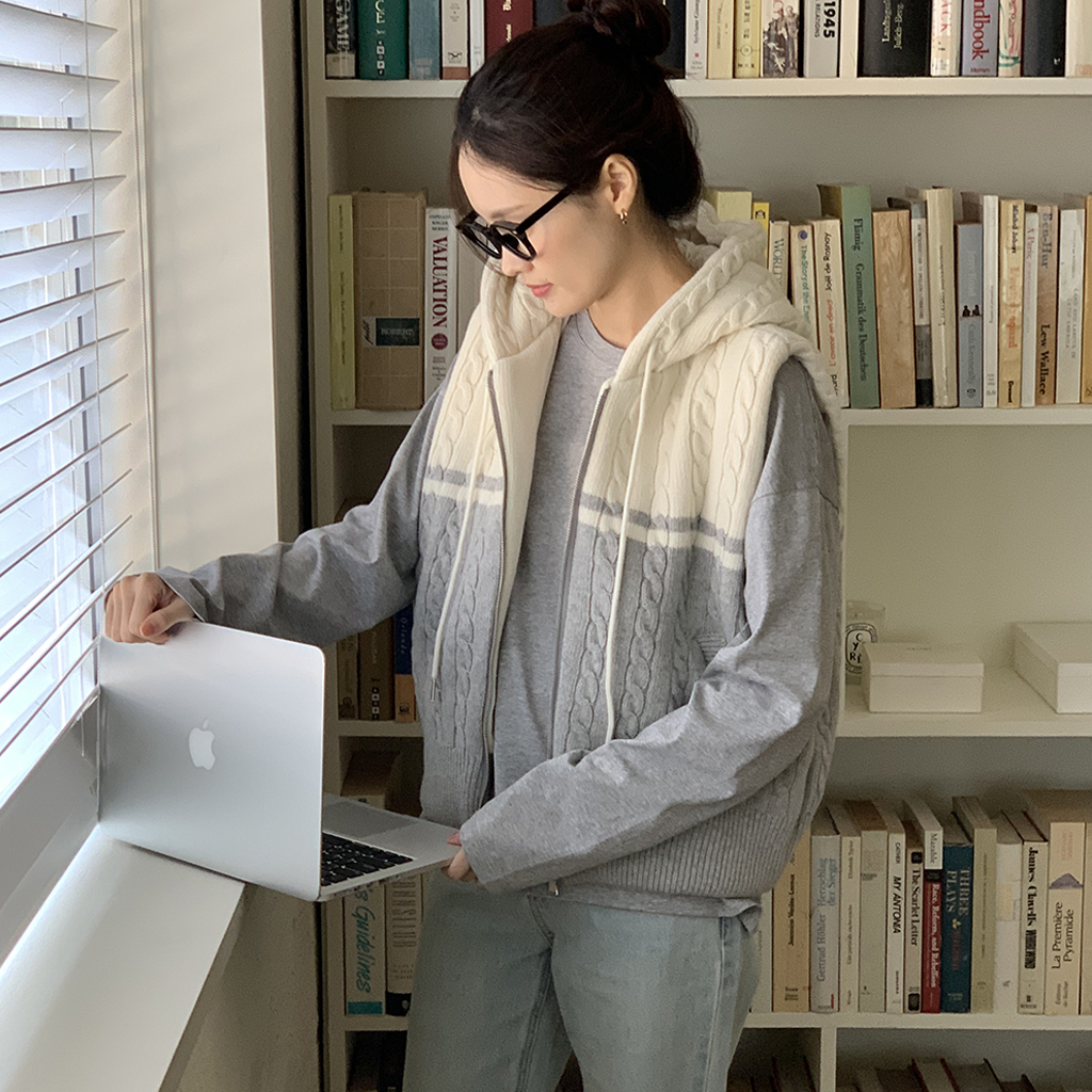 バイカラーフード付きニットベスト3color | ファッション通販サイト NUGU