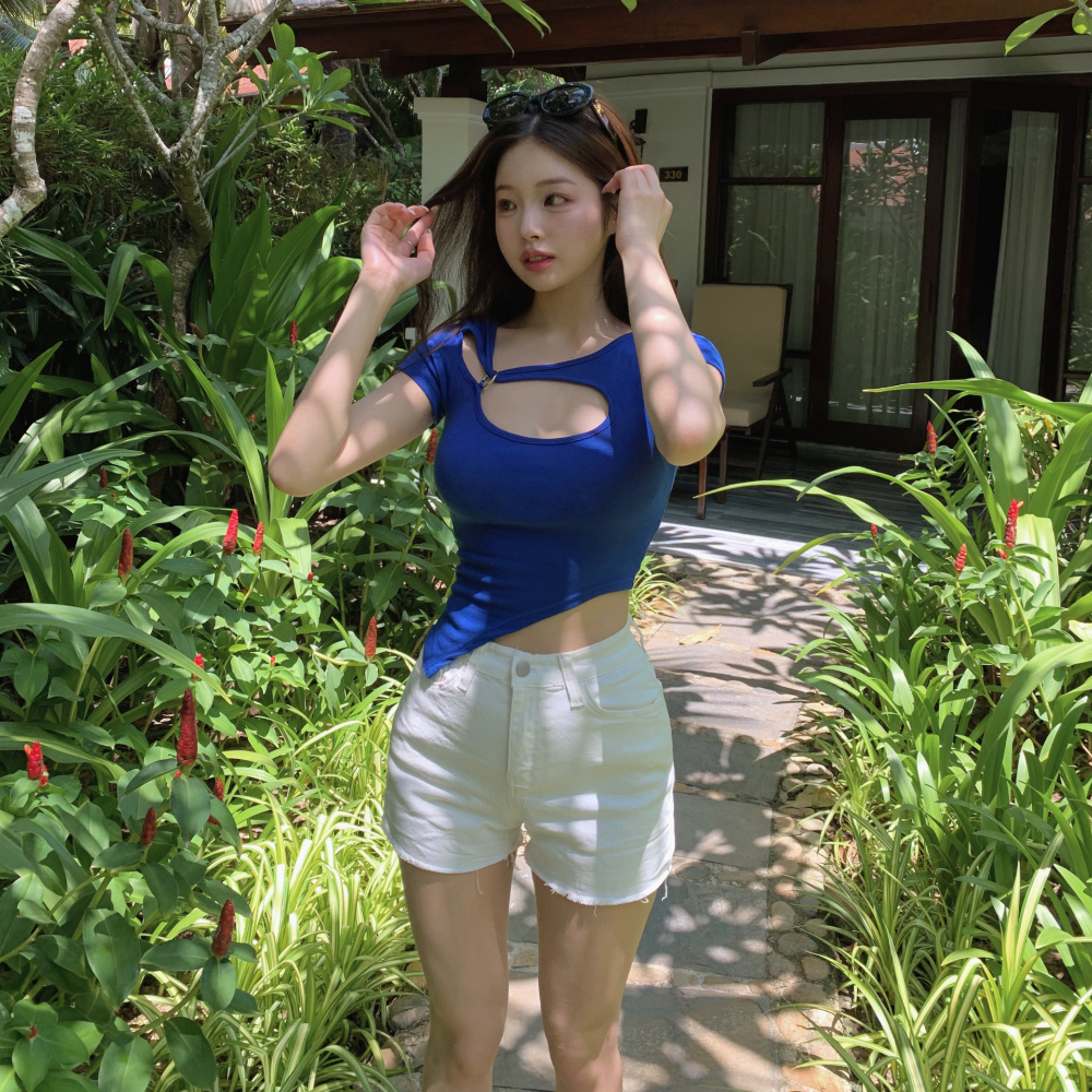 ラインハイウエストスパンカット入りコットンショートパンツ(2color) | ファッション通販サイト NUGU