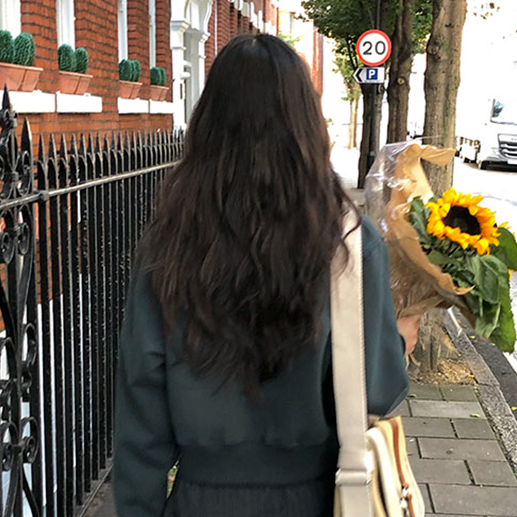 [original]クロップドスウェットシャツ | ファッション通販サイト NUGU