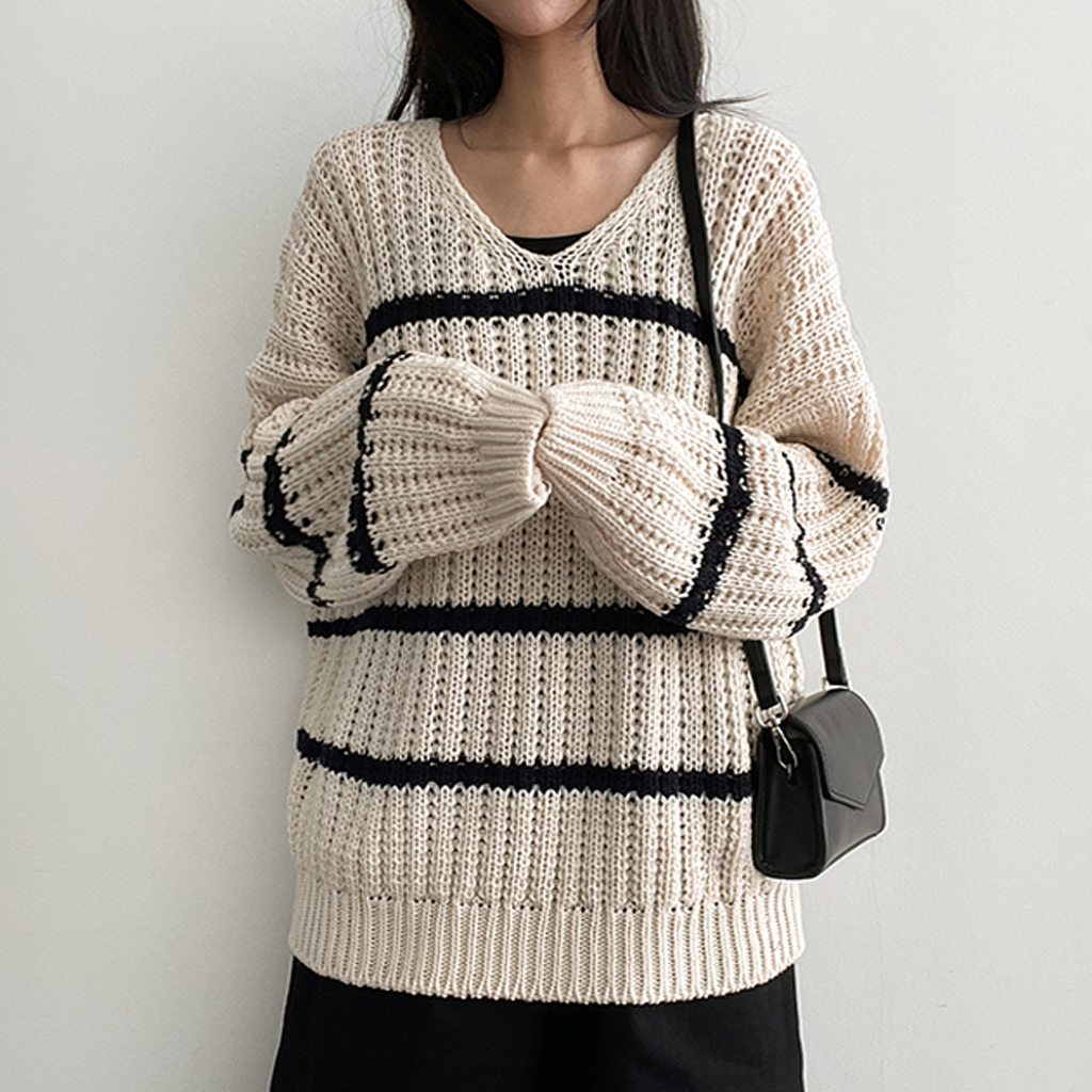 ボーダーVネックニット(4color) | ファッション通販サイト NUGU